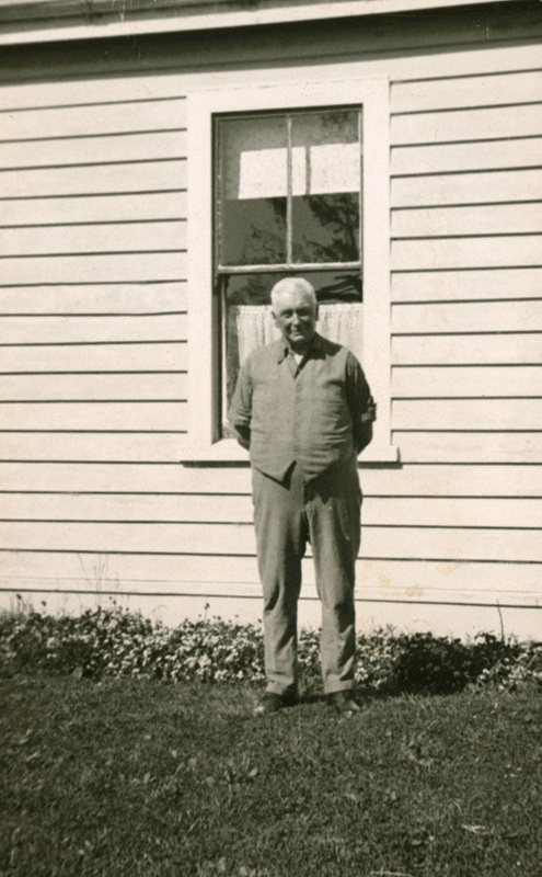 Photograph [James Donald Calder]; [?]; 23.03.1939; CT85.1722a | eHive