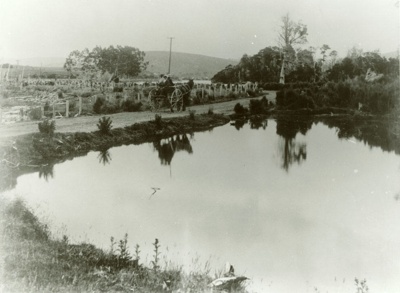 Photograph [Owaka River, 1909]; [?]; 1909; CT89.1889.5 | eHive
