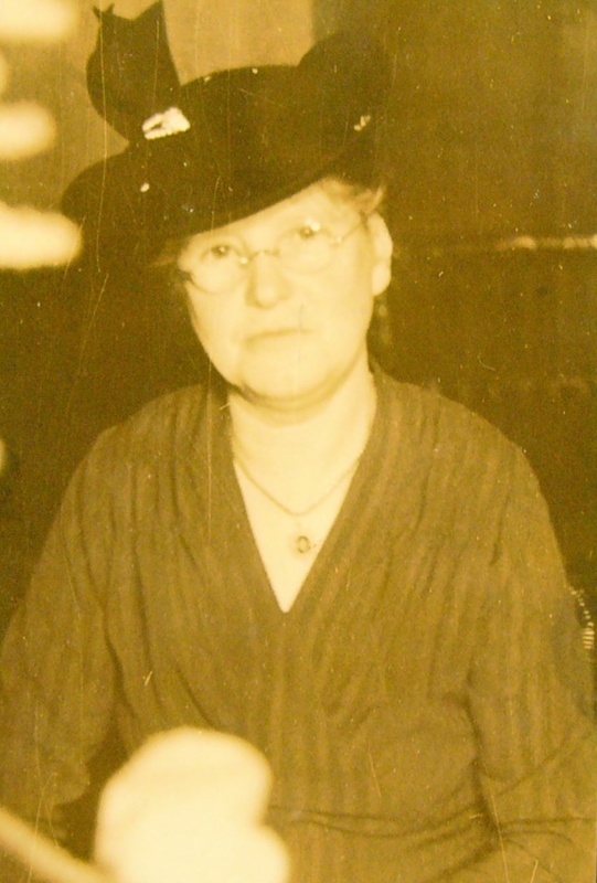 Coloured photograph: Jane Ryley; Kodak; 0000.0328 | eHive