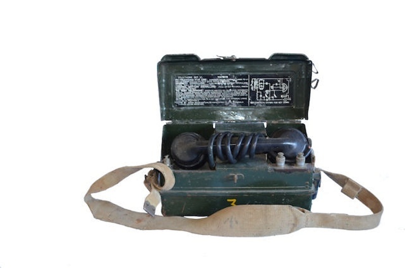 Telephone Sets x2; 556 | eHive