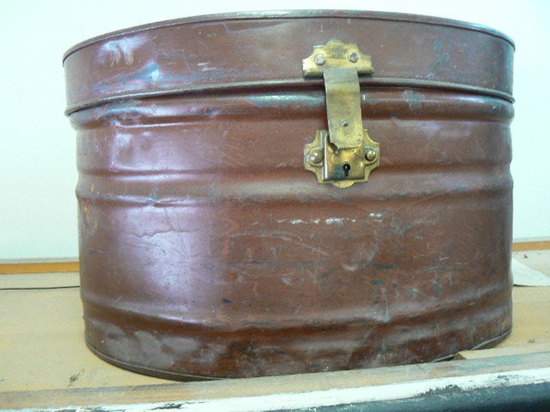 Iron Hat Box.; 1976.249.1 | eHive