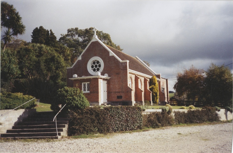 Photograph, Glenham Presbyterian Church; Unknown photographer; 1980 ...