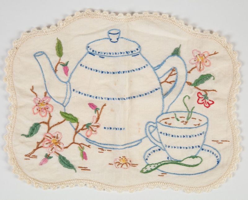 Tray Cloth, Teapot Design; Unknown maker; 1940-1950; WY.2015.5 | eHive