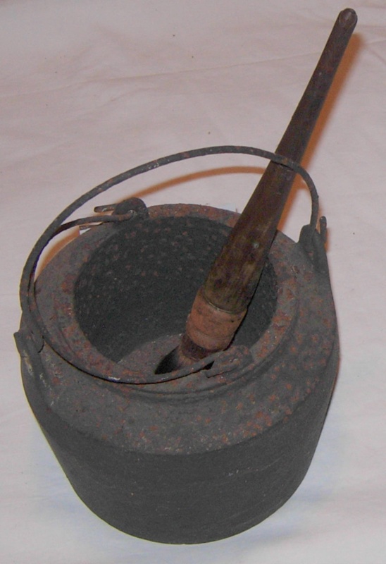 Glue Pot; 1977-0230-1 | eHive