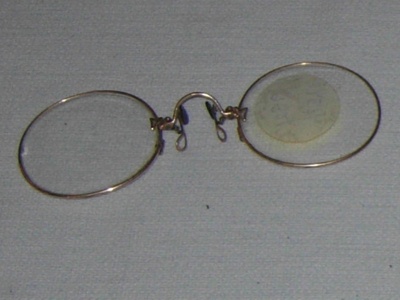 Pinz-nez spectacles; 1982-1257-1 | eHive
