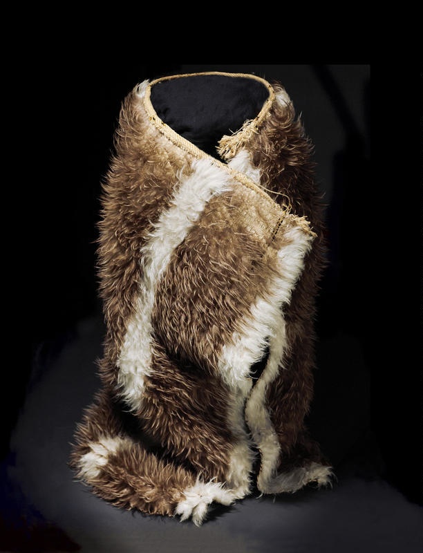 Kahu kiwi (feather cloak); Unknown; 1800-1900; ME001378 - Museum of New ...