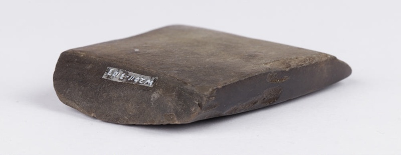 Toki, Karā, Basalt adze fragment; Unknown Kaimahi toki (Adze maker ...