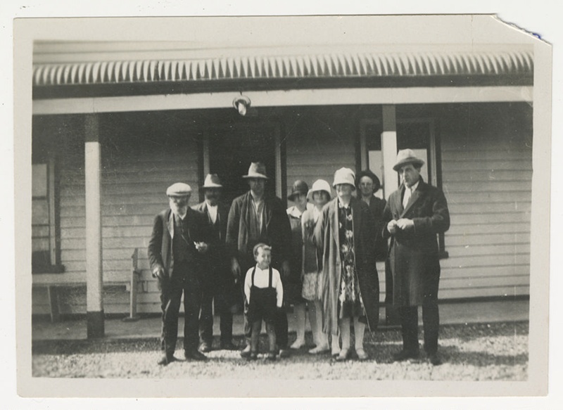 Photograph, Colac Bay Hotel; Unknown photographer; 1930-1940; RI.P89.94 ...