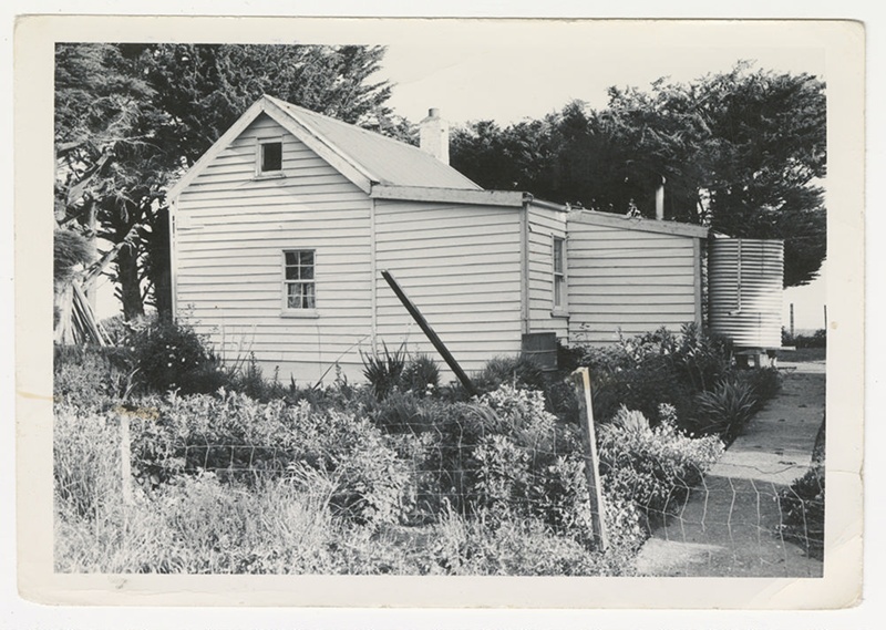 Photograph, Coombe House Otautau; Unknown photographer; 1960-1970; RI ...