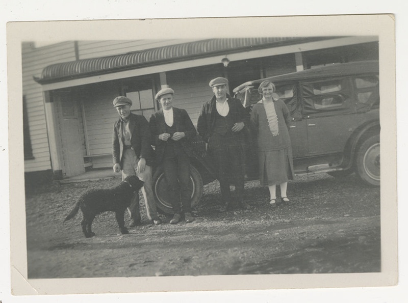 Photograph, Colac Bay locals ; Unknown photographer; 1930-1940; RI.P78.93.1174 | eHive