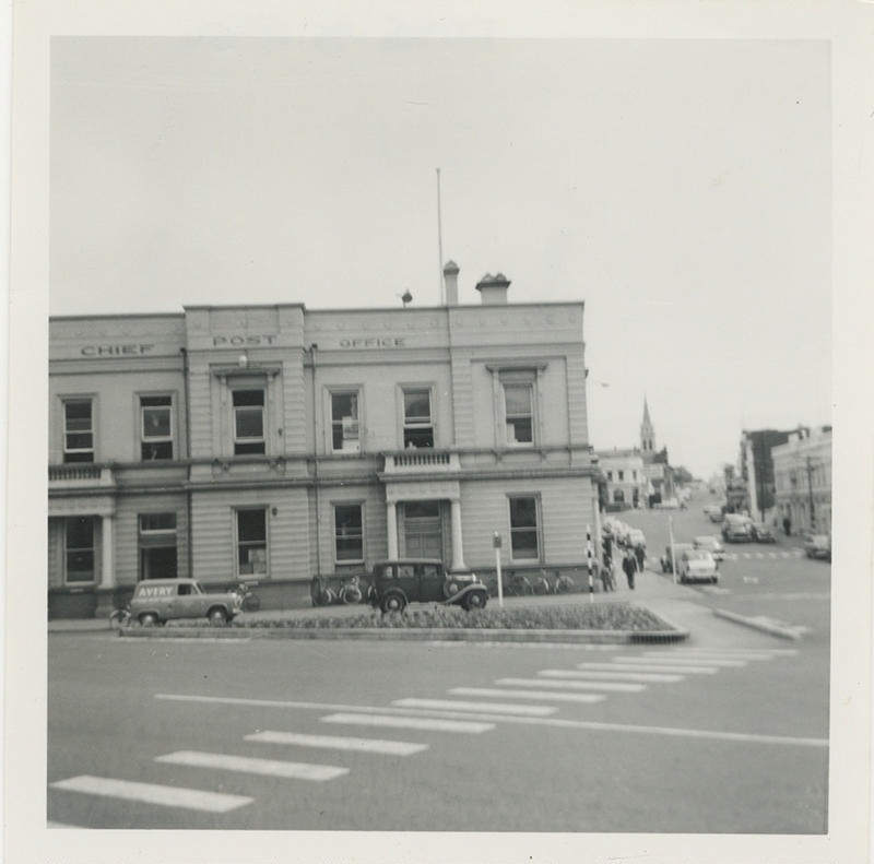 Photograph, Timaru Post Office Building; Unknown maker; 1950-1960; RI ...