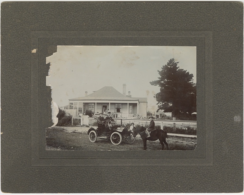 Photograph, Captain Howells House; Unknown photographer; 1900-1915; RI ...