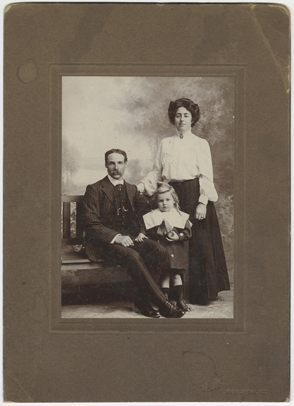 Photograph, Florence and Jack Philpot with their Son Cecil; Campbell ...