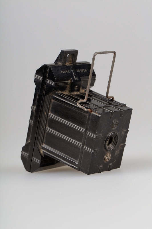 Camera, Miniature, Univex; Universal Camera Corporation; 1933-1940; RI ...