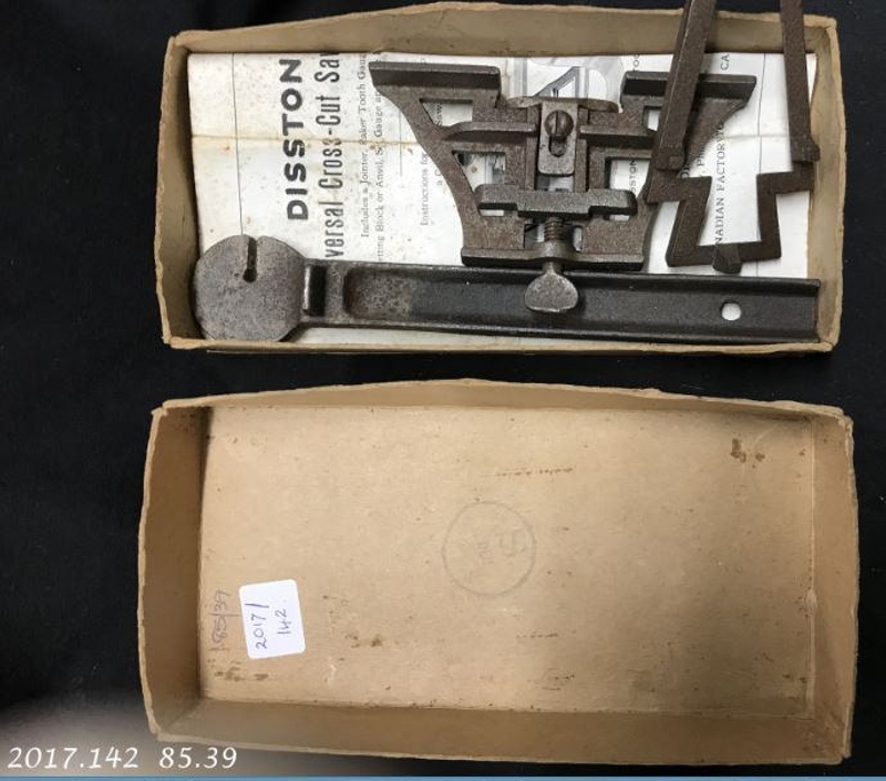 Saw tool; Henry Disston and Sons Inc; 85.39 | eHive