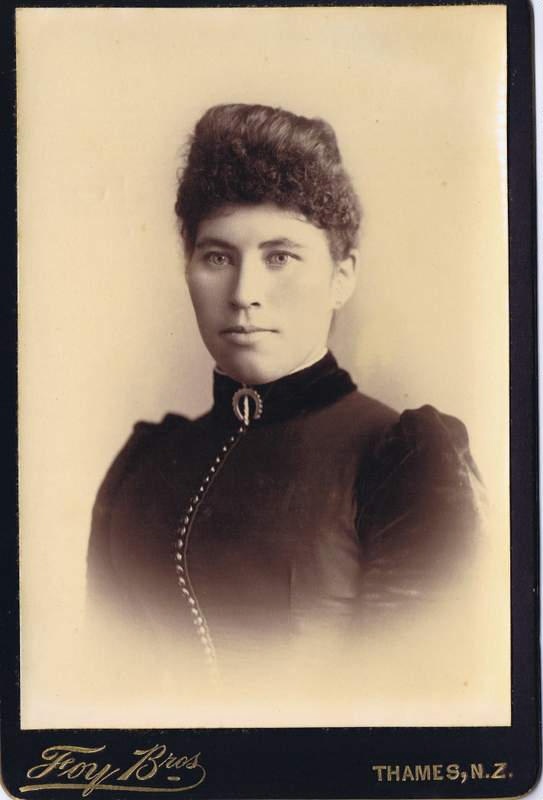 Photograph, Miss Sullivan (query); Foy Bros; 1880s; 2019.001.0142 | eHive