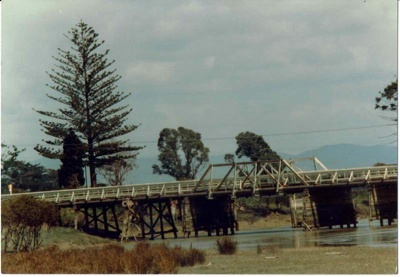 Photograph, Kauaeranga River Road Bridge; unknown; c1990; 2019.001.0555 ...