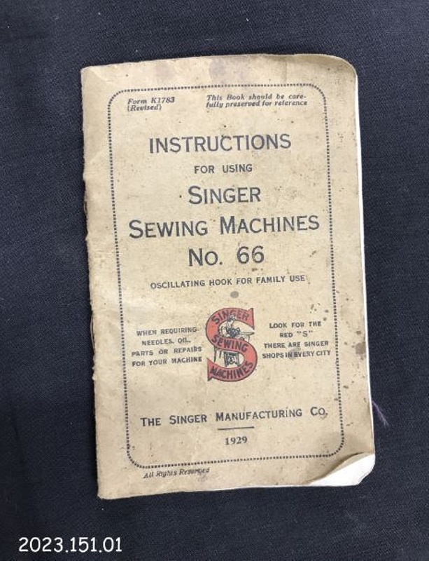 Booklet, Singer Sewing Machine; Singer Sewing Machine Co; 2023.151.01 ...