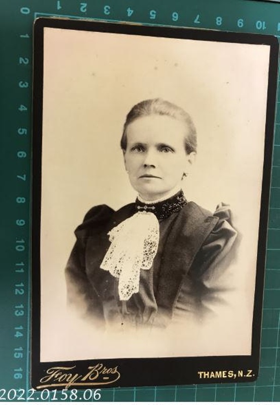 Photograph, Hetherington Family member; Foy Bros; 2022.158.06 | eHive