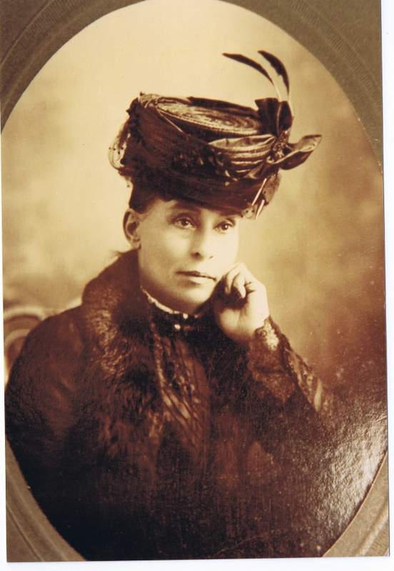 Photograph, Eliza Roycroft; unknown; 1890s; 1992.61d | eHive
