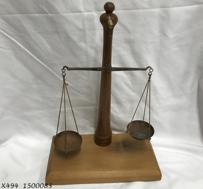 Assay scales; 1500083 | eHive