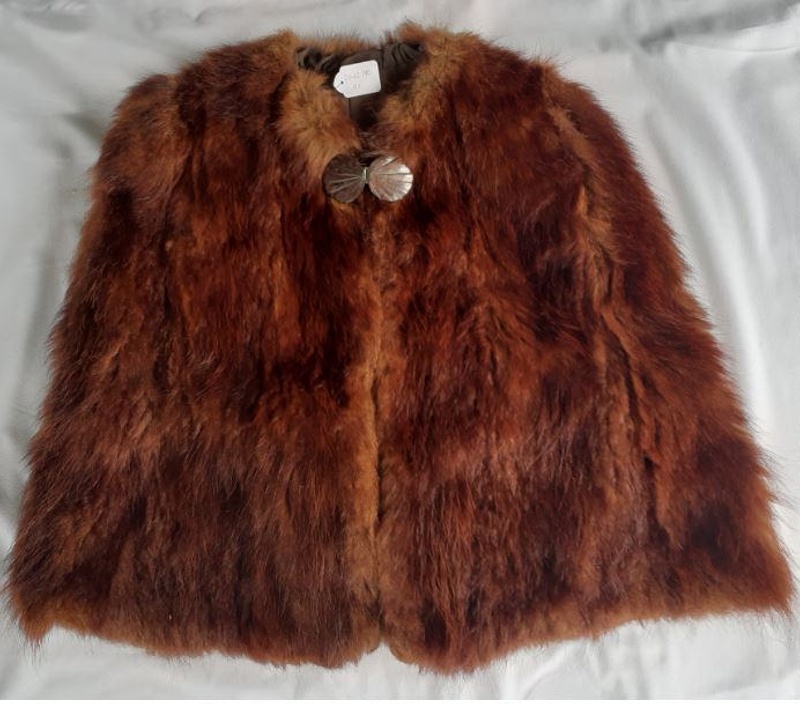 Cape, fur; unknown; 2022.180.01 | eHive