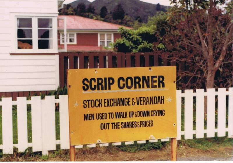 Photograph, Scrip Corner Heritage sign Thames; unknown; 1980s; 2019.001 ...