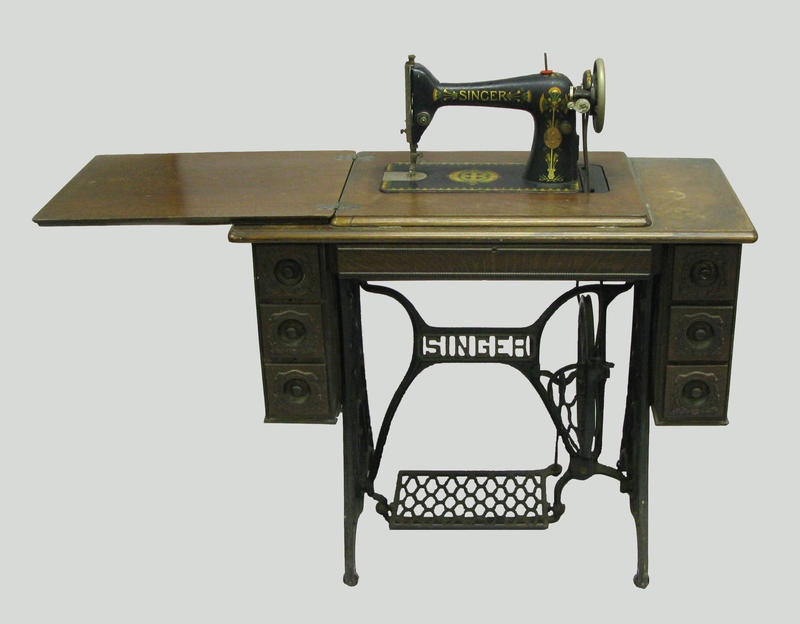 Sewing Machine, Singer; Singer Corporation (estab. 1851); 2008.5247.469 ...