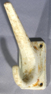 Wahine, Coat Hook; 1997.4394.105 | eHive