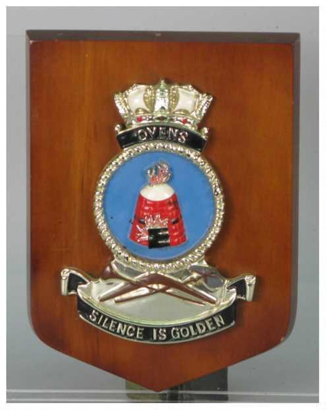 Plaque, HMAS Ovens; Badges and Crests Ltd; 2005.4991.116 | eHive