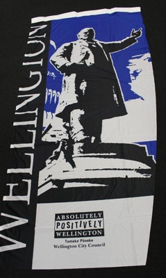 Wellington, Seddon statue, Banners; Flagmakers (estab. 1940); 2000 ...