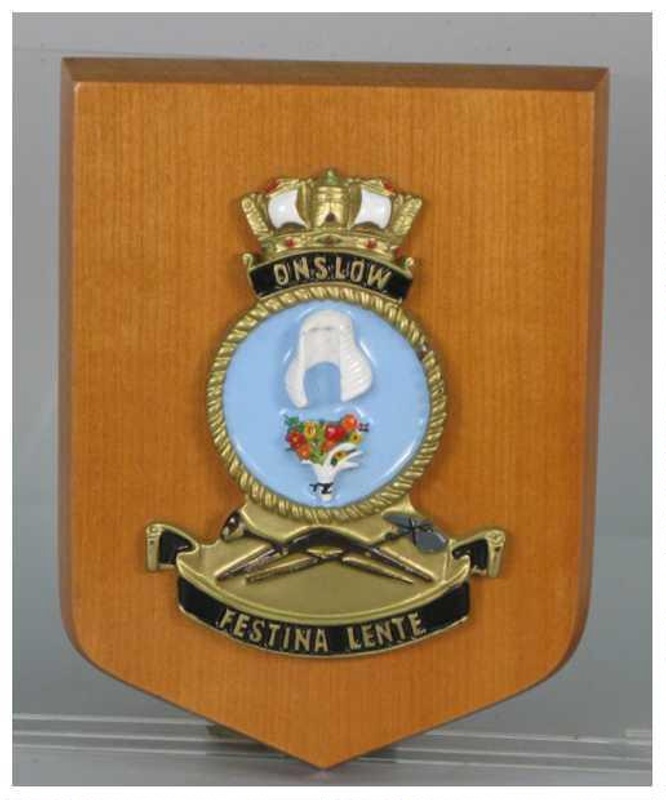 Plaque, HMAS Onslow; Townside Productions Badge & Crests; 2005.4991.23 ...