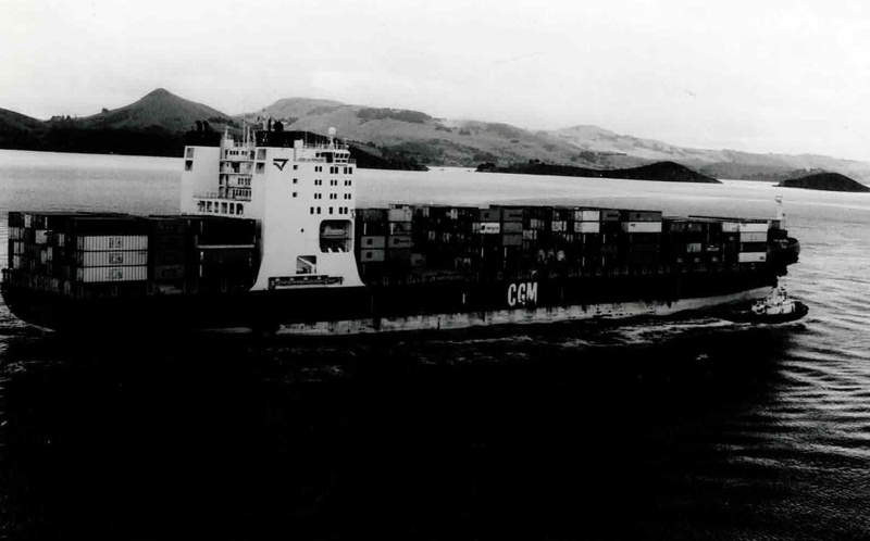 Photograph, Container Ship, 'CGM LA PEROUSE'; BainWright; -; PC.15.15 ...