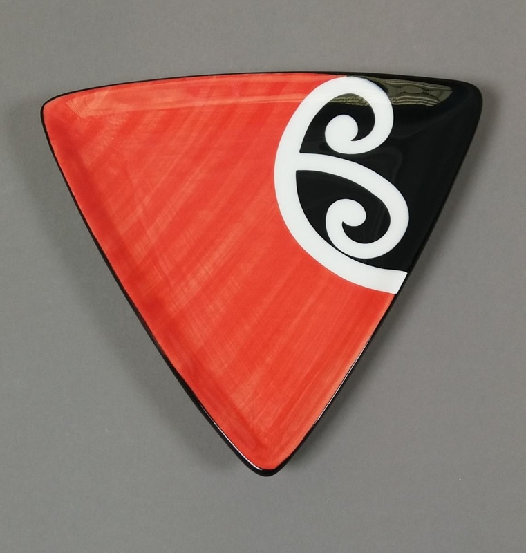 Plate - Te Reo pattern; Studio Ceramics NZ Ltd; 2008; 2017.1.26 | eHive