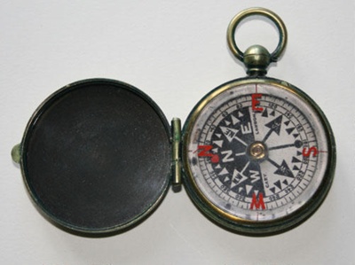 Sledging compass; SGHT.1997.6.259 | eHive