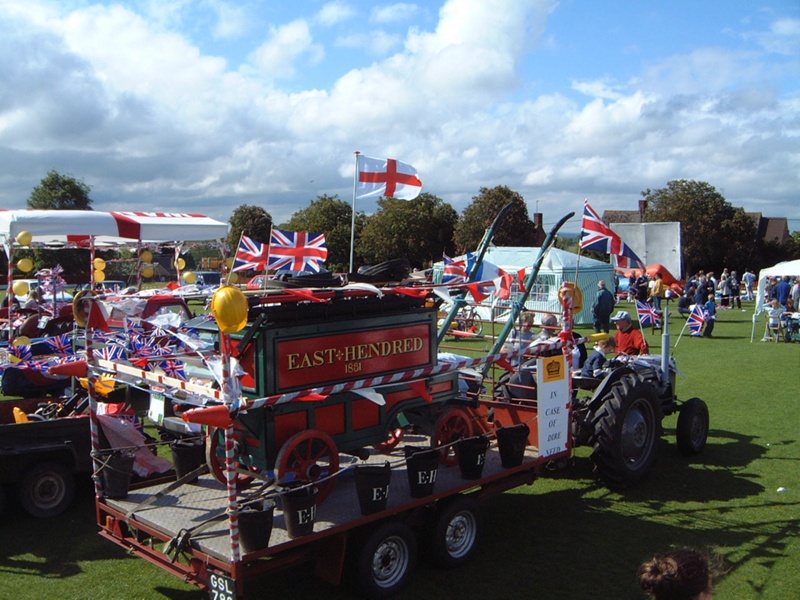 Village Parade for the Jubillee; EHHTM-2009-02175 | eHive