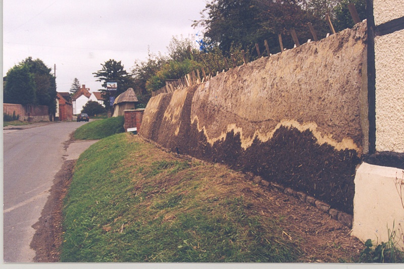 Traditional Thatched Wall Reconstruction, Star Cottage, Orchard Lane ...