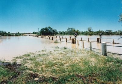 Colour photograph of 1994 Thomson River in flood, Longreach.; 1994 ...