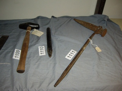 Cold set; 1111 | eHive