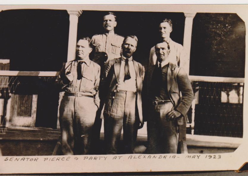 Photograph - Senator Pierce & party at Alexandria, May 1923.; 9747 | eHive
