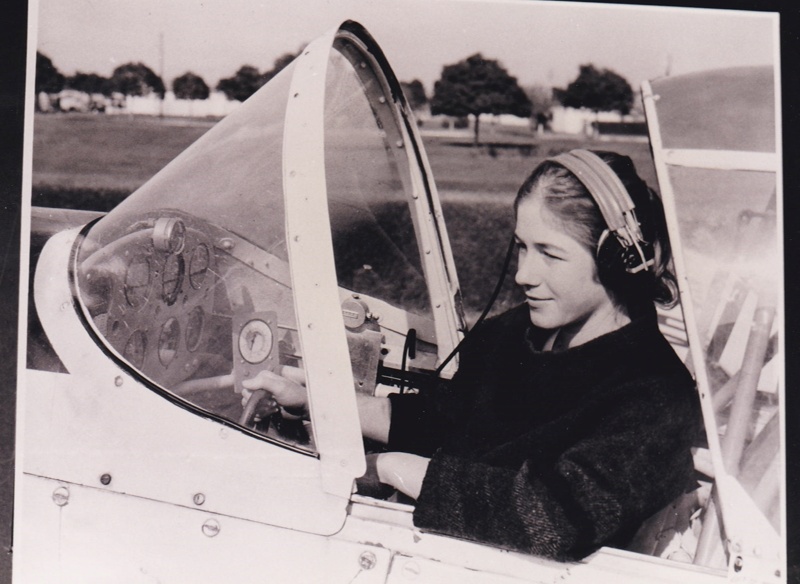 Photograph - Robin Miller Dicks, woman pilot. ; c 1980?; 15408 | eHive
