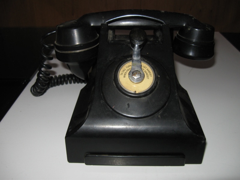 Telephone (PMG Telephone 300 Magneto); 1940's - 1980's; HOFL 1 | eHive