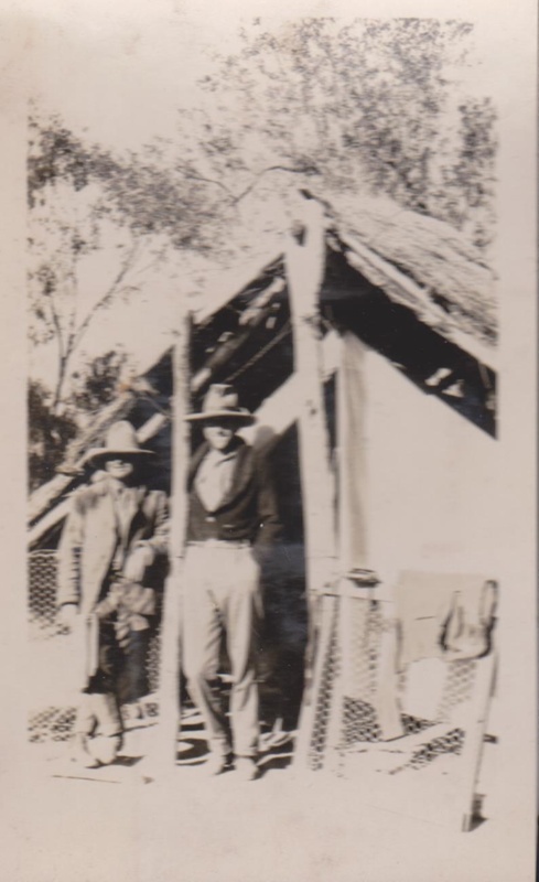 Gordon Speedy and A Guiness? at Orinya Station on the Bulloo River, Qld ...