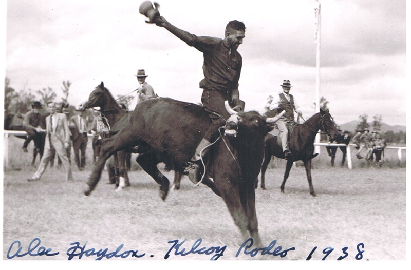 Photograph; 1938; 2659 | eHive