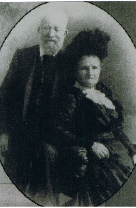 Photograph - Sarah Durack and Patrick (Pasty) Tully.; c 1910; 13232 | eHive