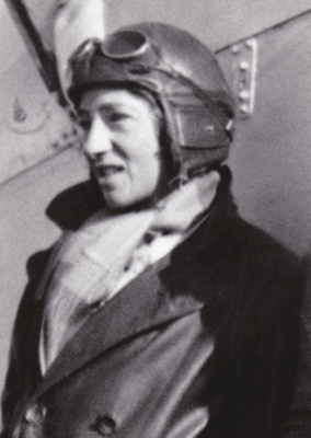 Photograph - Nancy Lyle, Women's Pilot. ; 1930; 15656 | eHive