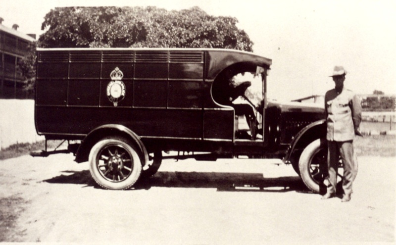 First motorized prison van used by Queensland Police; 1920; PM0484 | eHive