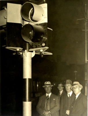 Switching on of Brisbane's first traffic lights at the corner of Albert ...