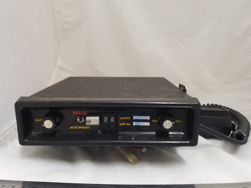 Autophone Model U100 Radio Transceiver; Willis Communications Pty. Ltd ...