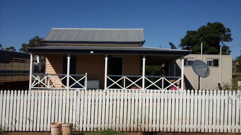 Rewan Police Horse Breeding Station building; Tom Mahon; 2017; PM4493a ...